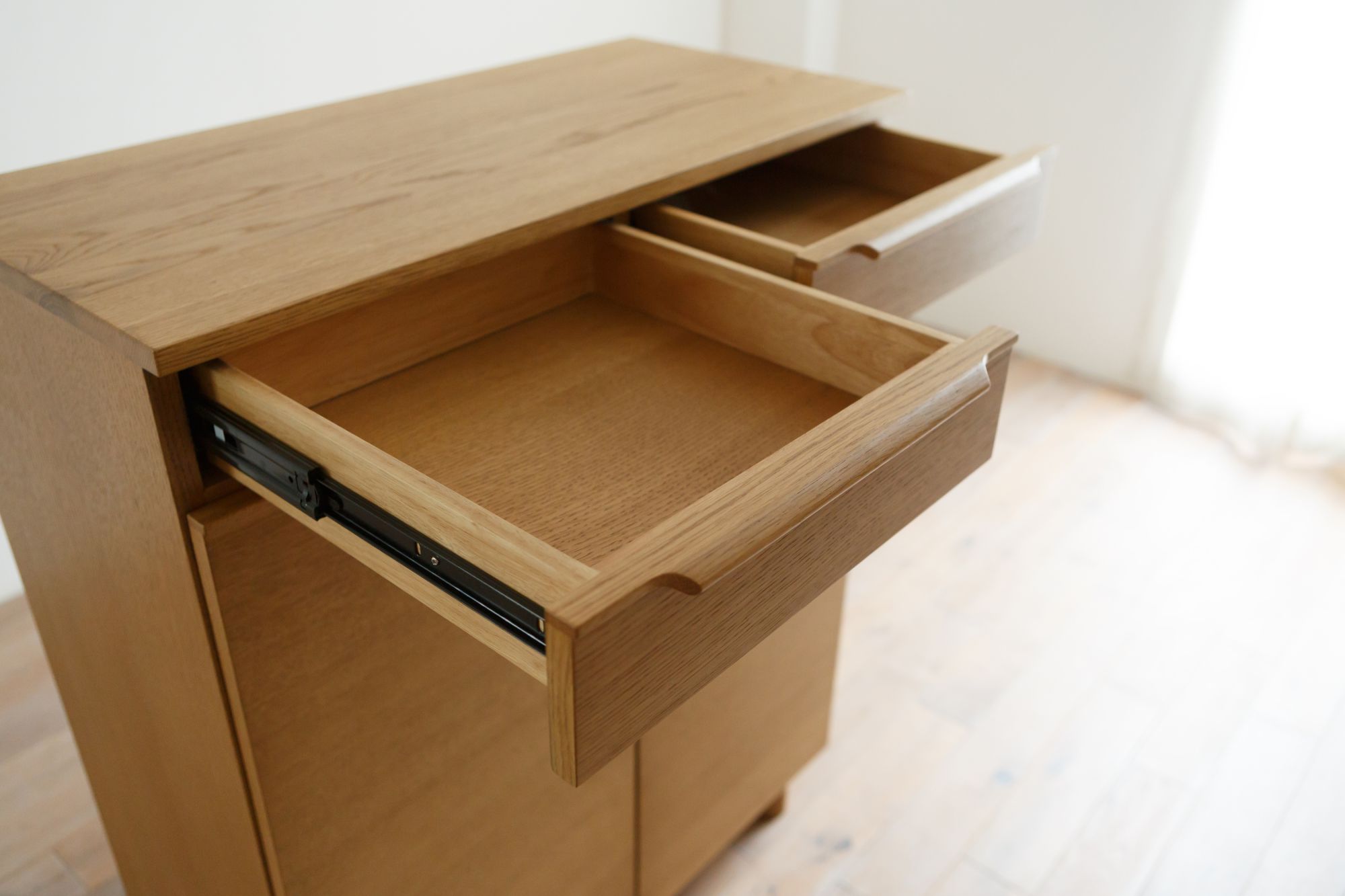 SALA Cabinet 086 - source store Bangkok
