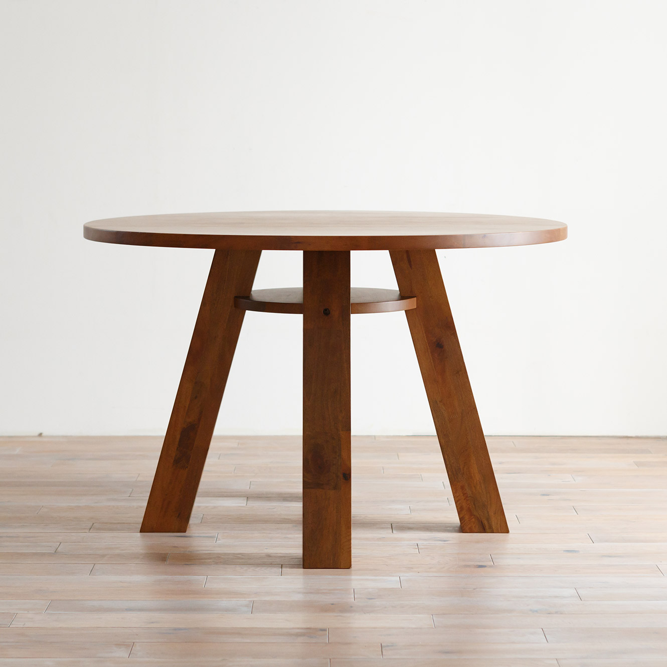 PURO Circle Dining Table 112 High - source store Bangkok